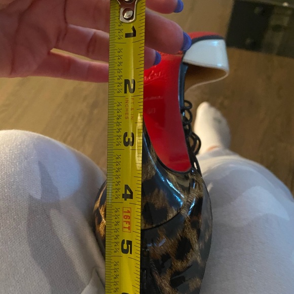 Christian Louboutin | Shoes | Authentic Beautiful Christian Loubs ...